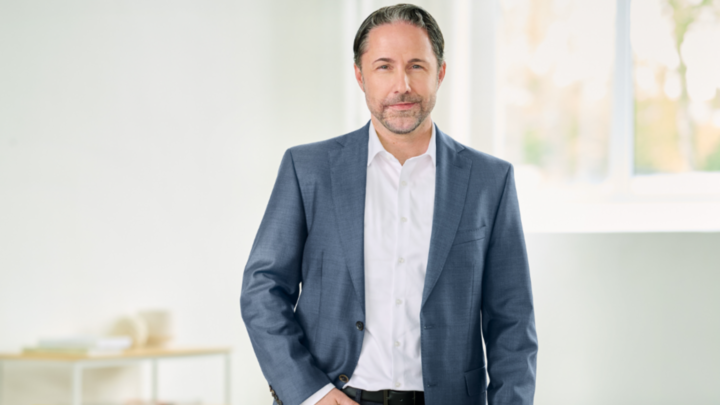 Entretien : les dirigeants d’EOS nous parlent de l’exercice 2023/24 ...